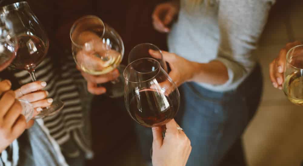 Vino Seco Y Vino Dulce: Diferencias Y Proceso De Elaboración